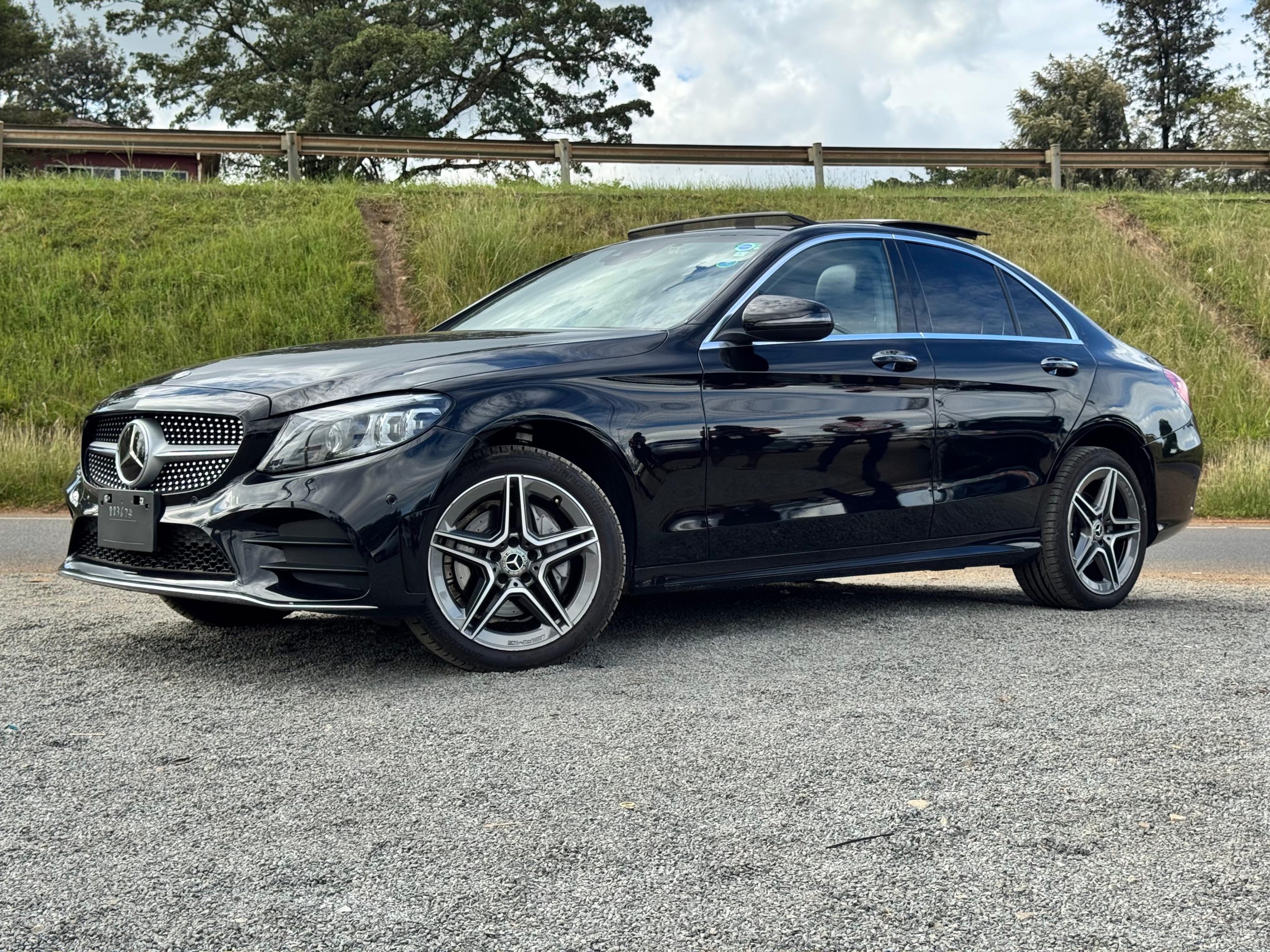 Mercedes C200 – MotorPlug Hub