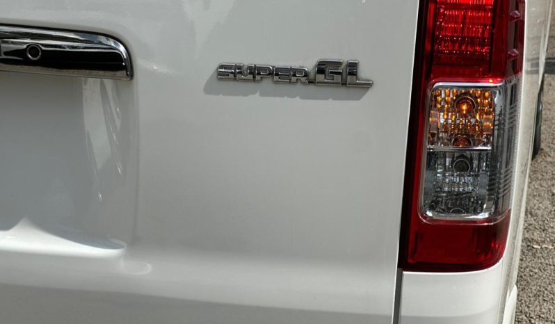 Toyota Hiace Super GL – MotorPlug Hub